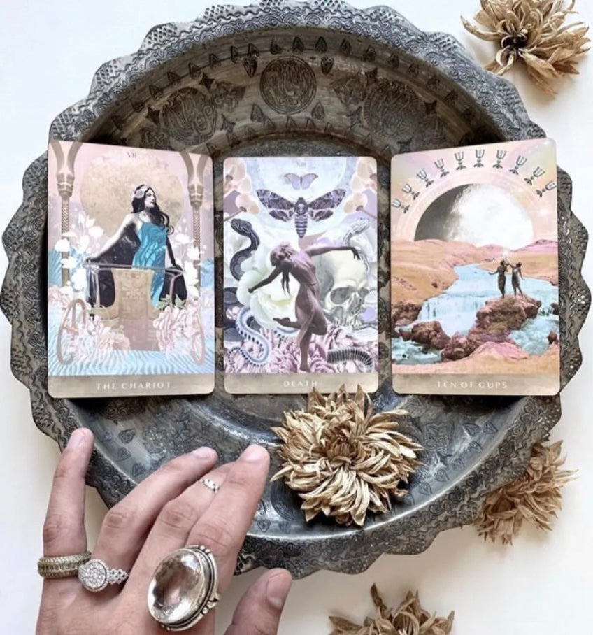 Oracle + Tarot – The Abundance Box Showroom